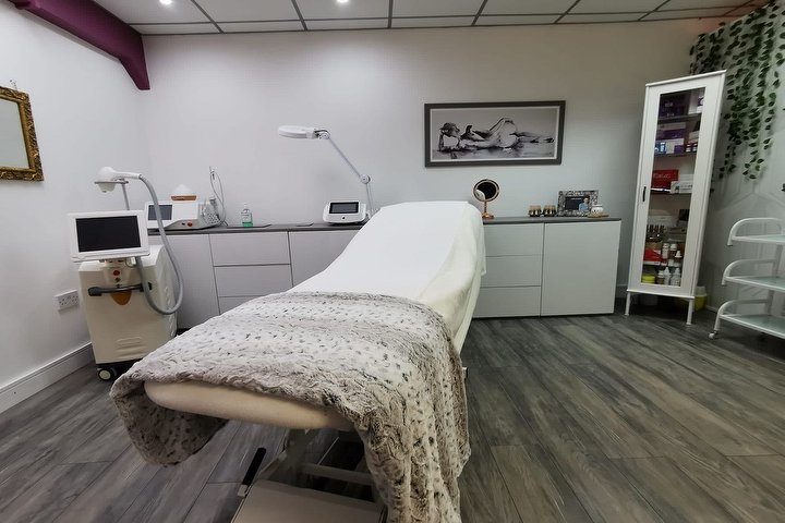 MAK Aesthetics | Beauty Salon in Ballyfermot, Dublin - Treatwell