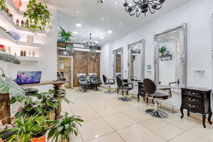 TAJ Hair Studio | Hair Salon in Kensal Green, London - Treatwell