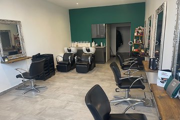 Daisy Beauty House | Beauty Salon in Bagshot, Surrey - Treatwell