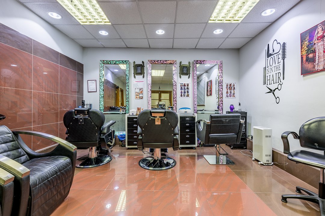 La FameOLD | Beauty Salon in Southall Broadway, London - Treatwell