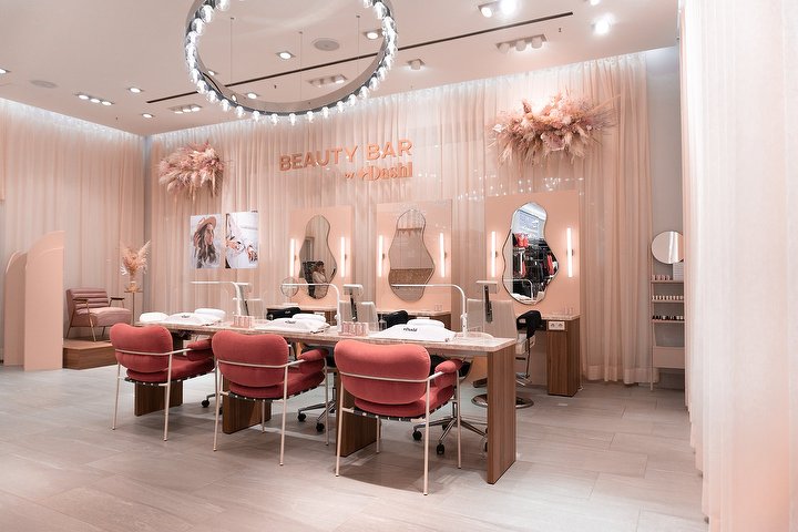 Beauty Bar by Dashl x H&M - Hamburg | Nagelstudio in Innenstadt ...