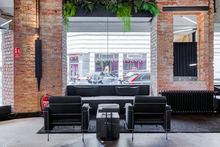 R. / TATTOO X BARBER by Raf Camora - Wien | Barber Shop in Arne ...