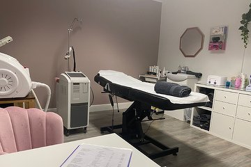 Runaya | Beauty Salon in Oxford - Treatwell