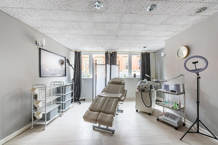 Beauty & Elegance | Beauty Salon in Rochdale Town Centre, Rochdale ...