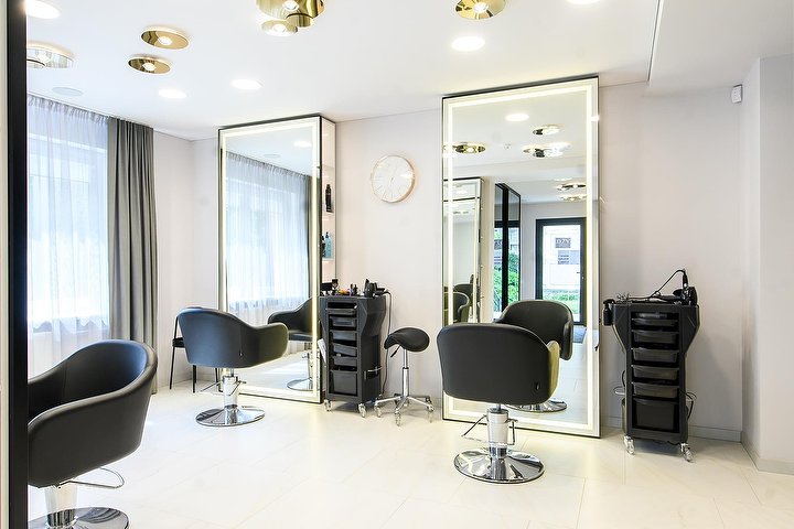 DŽY grožio studija | Grožio salonas - Šilainiai, Kaunas - Treatwell
