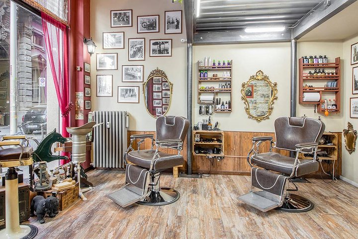 The Drunken Barber di Cristian Dana | Parrucchiere a Sant'Ambrogio ...