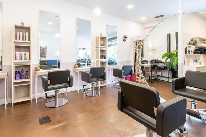 Hair Studio Frizerie | Parrucchiere a Borgo San Leonardo, Bergamo ...