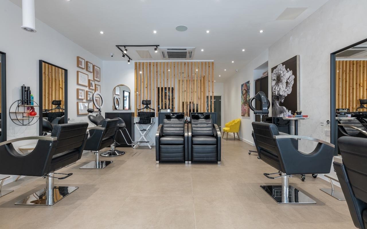 Ladies' T-Section Highlights near Hampstead Heath, London - Treatwell