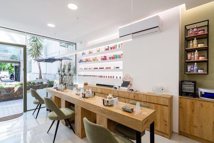 Nails Inn | Κέντρο Ομορφιάς σε Kallithea, Αττική - Treatwell