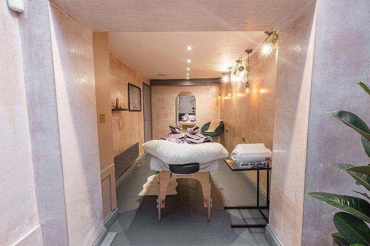 SIMI Beauty | Beauty Salon in King's Cross, London - Treatwell