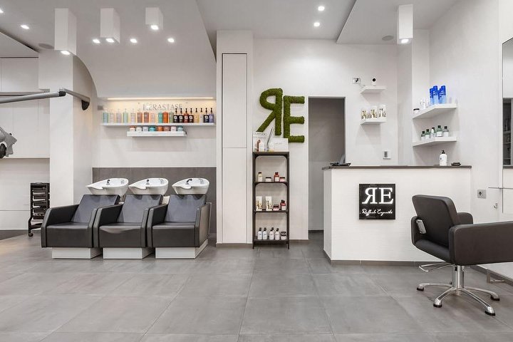 Raffaele Esposito Parrucchieri | Parrucchiere a Arenella, Napoli - Treatwell