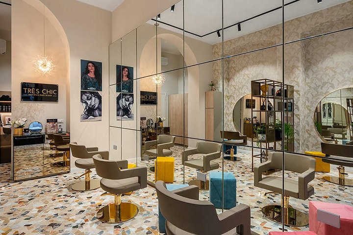 Très Chic Hair Spa & Image Design | Parrucchiere a Libia, Milano ...
