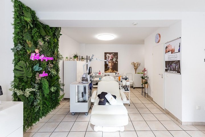 BT - Cosmetics by Bahar Tarakci | Kosmetikstudio in Bergheim, Rheinland - Treatwell