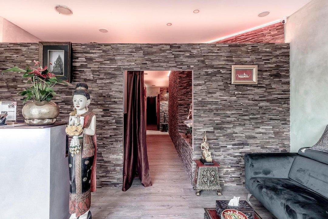 Lotus Massage & Spa | Wellness Center in Bohnenviertel, Stuttgart ...