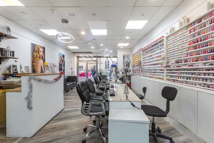Nail Art Stratford | Beauty Salon in Stratford Centre, London - Treatwell