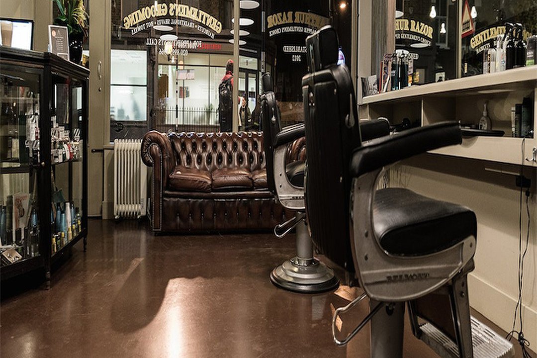 Arthur Razor | Hair Salon in Acton, London - Treatwell