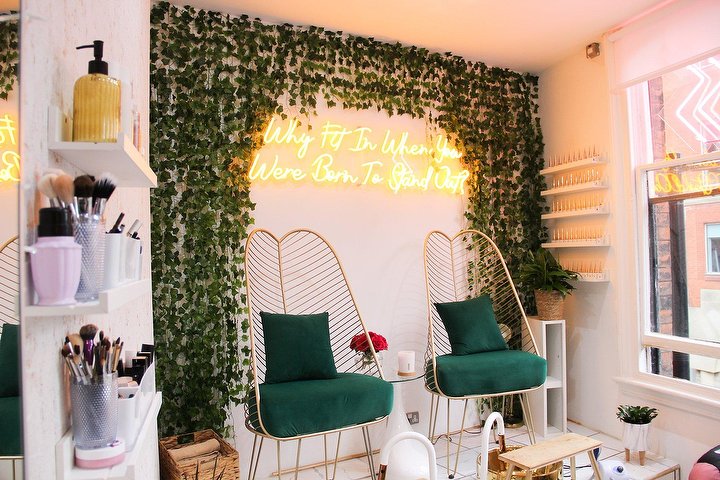 Nails by Yulia Hamilton | Nail Salon in Spinningfields, Manchester ...