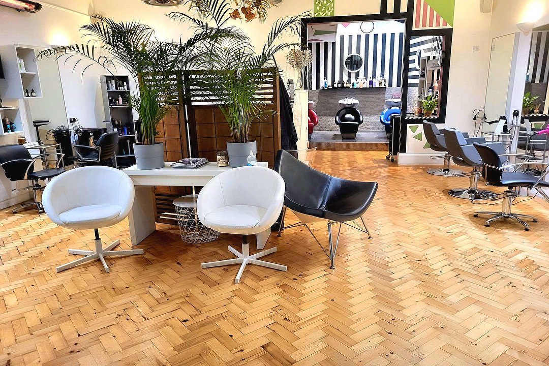 Andri@Urban Roots | Hair Salon in Southgate, London - Treatwell