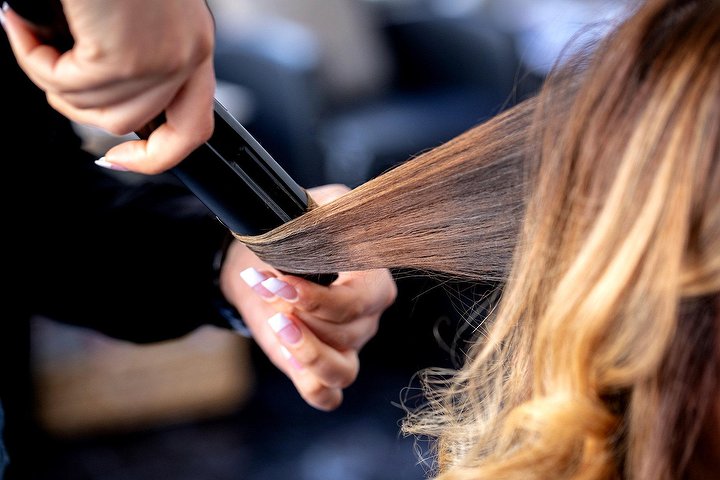 The Box Hair Studio | Κομμωτήριο σε Kentro Athinas, Αθήνα - Treatwell