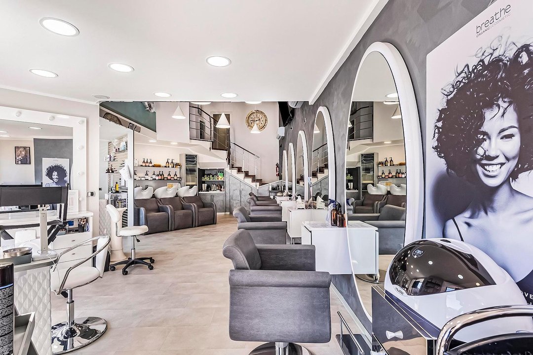 The Glamour Lounge - Hair & Nails Salon | Parrucchiere a Della Vittoria ...