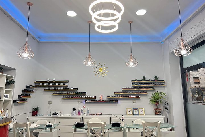 Luna Nail Spa | Salone di bellezza a Centrale, Milano - Treatwell