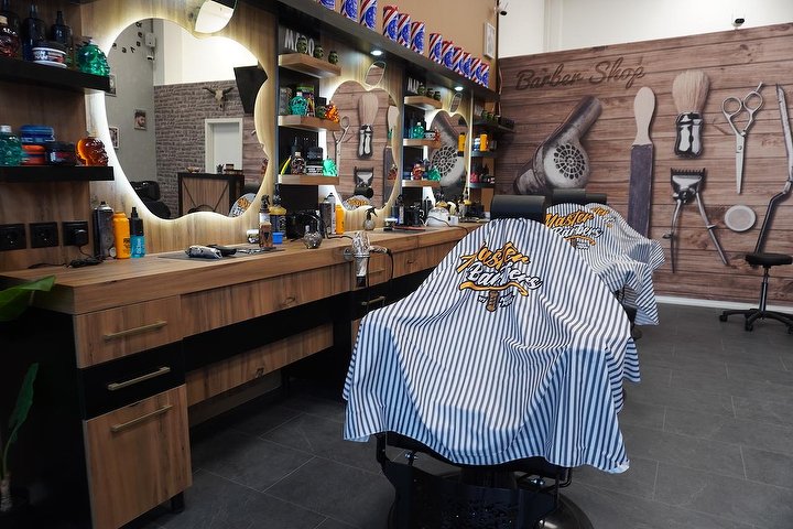 Mado Barbershop Alexanderplatz | Friseur in Klosterstraße, Berlin ...