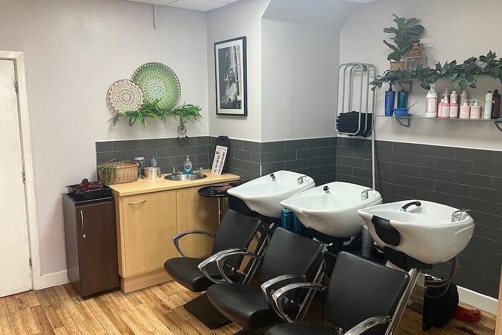 We Are Iconic | Hair Salon in Wirral - Treatwell