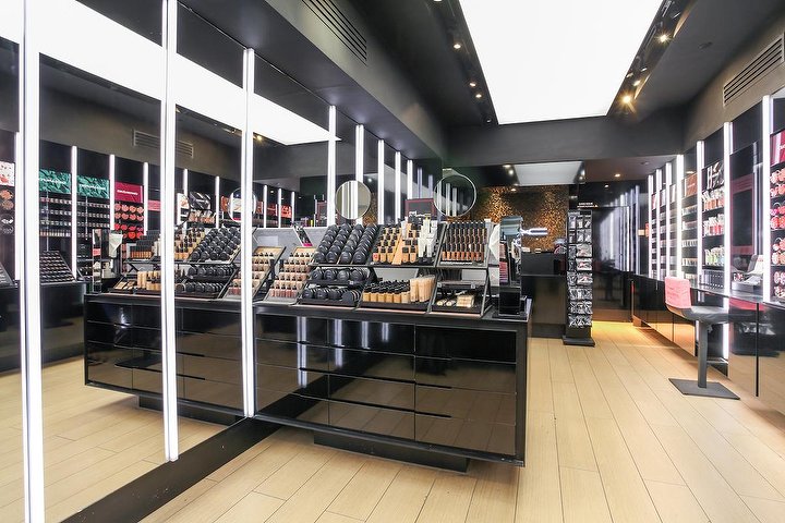MAC Cosmetics Lyon Part Dieu | Institut de beauté à La Part-Dieu, Lyon ...
