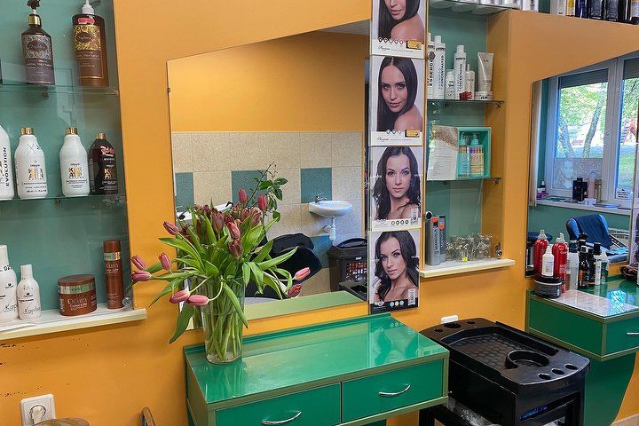 Kirpėja Yuliia - Grožio salonas Aviada | Kirpykla - Viršuliškes ...