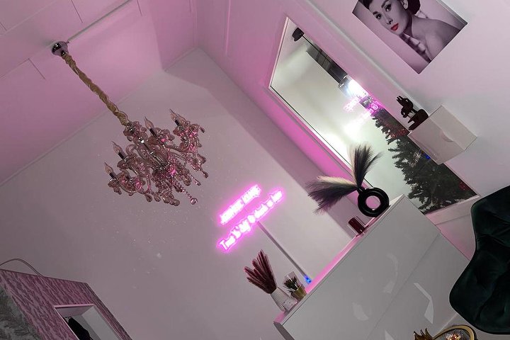 Aesthetic Lounge Vienna | Kosmetikstudio in 17. Bezirk, Wien - Treatwell