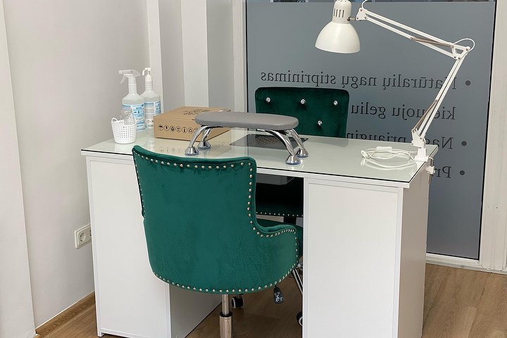Angie nails | Grožio salonas - Pašilaiciai, Vilnius - Treatwell