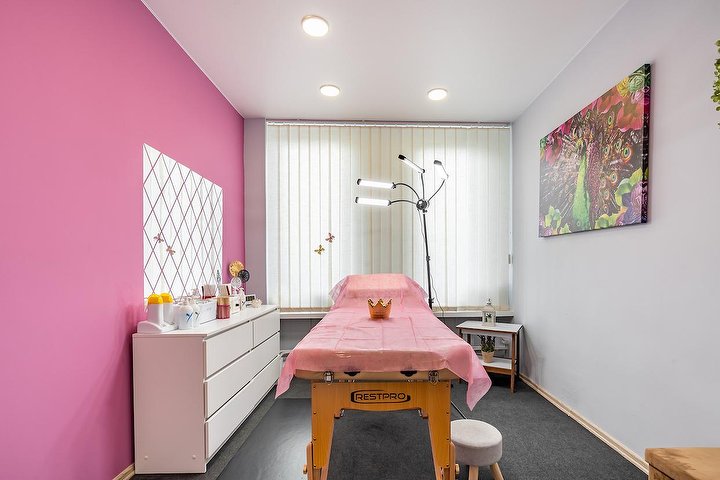 Wax Queen | Grožio salonas - Viršuliškes, Vilnius - Treatwell