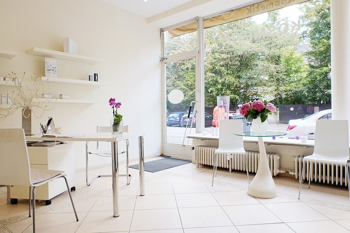 Kosmetik Kathrin Hofmann | Kosmetikstudio in Schwabing, München - Treatwell