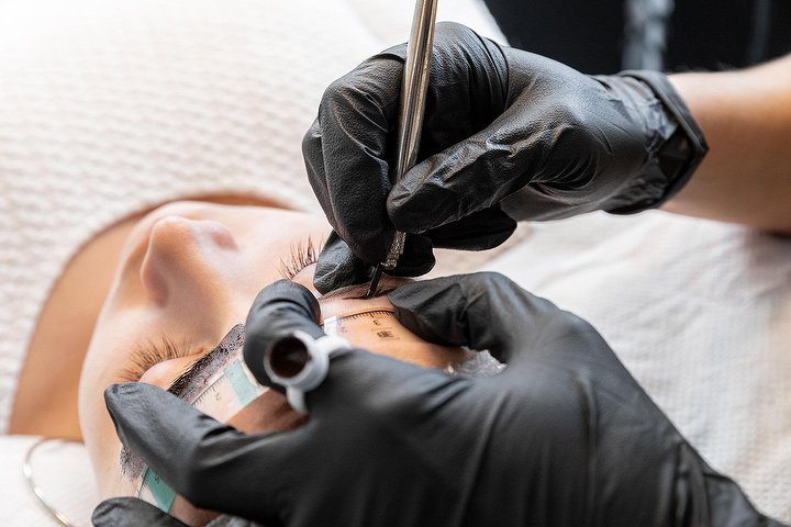 Rebeca Recio Estética Avanzada | Salón de Belleza en Colmenar Viejo ...