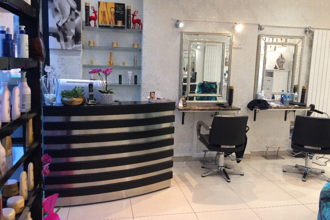 Rosa Hair & Beauty | Beauty Salon in Finchley, London - Treatwell
