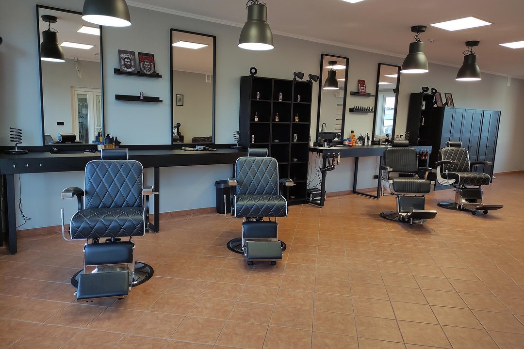 ROLIN Barbers | Vyrų kirpykla - Parko, Panevežys - Treatwell