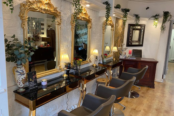Seshi Hair | Hair Salon in Hampton Court, London - Treatwell