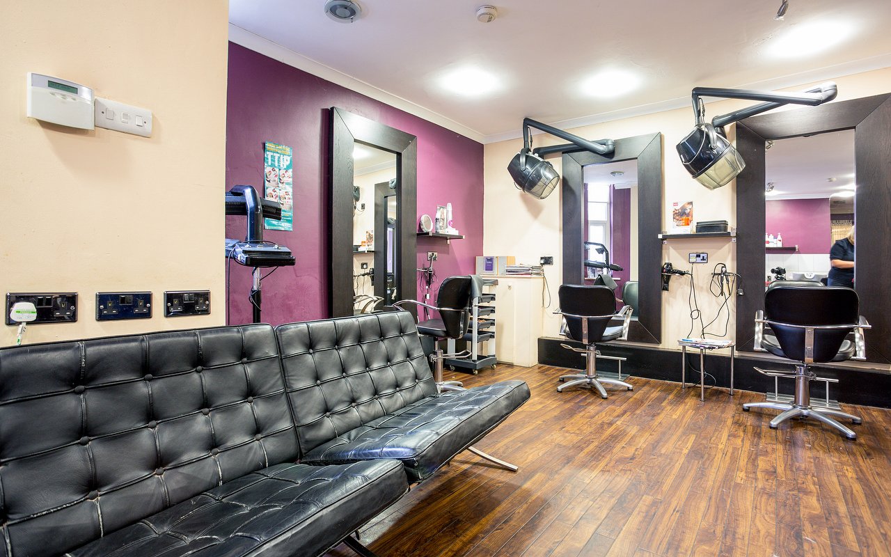 Ladies' Haircuts near Crosby, Liverpool - Treatwell