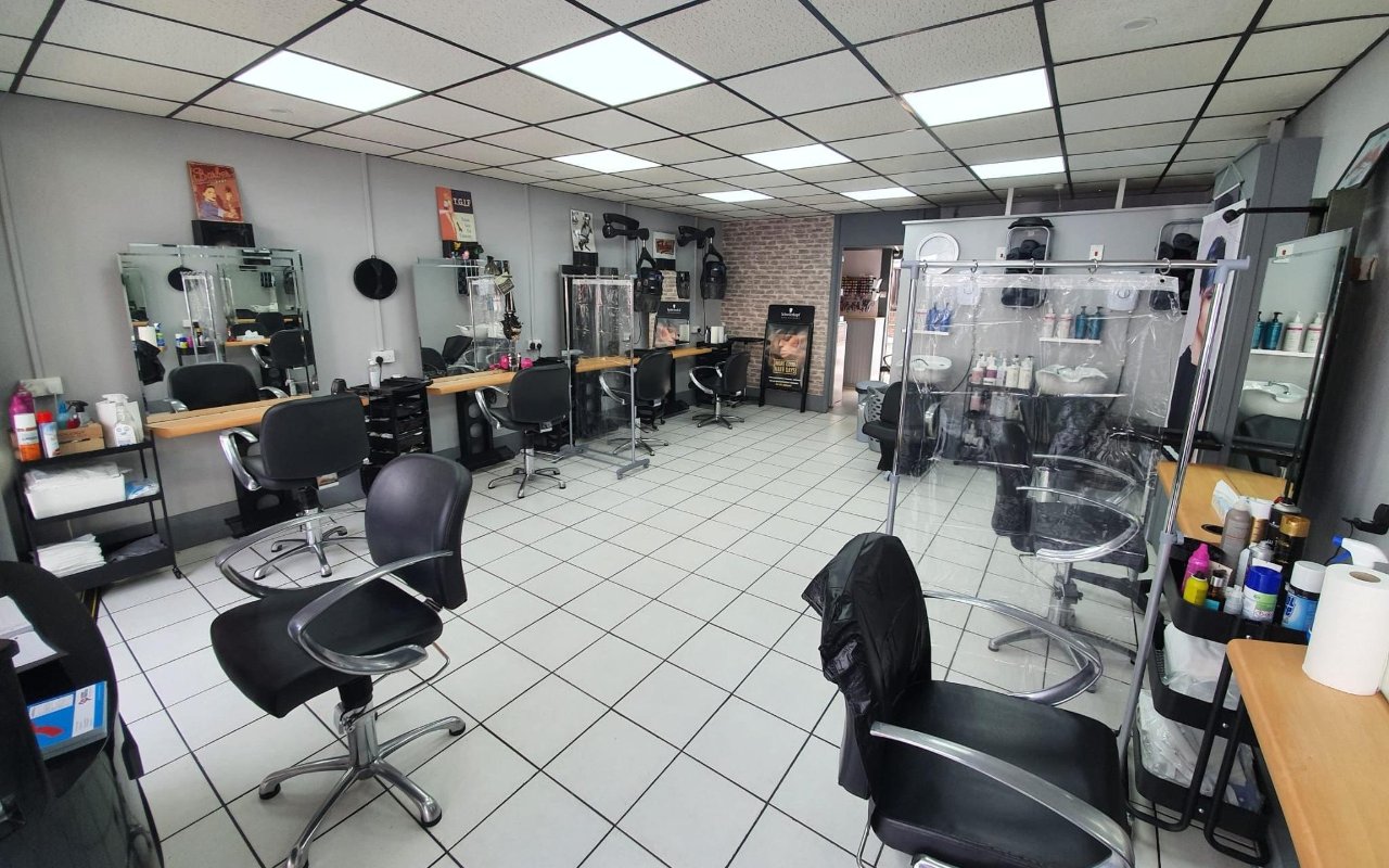 Top 20 Hairdressers and Hair Salons in Barnet, London - Treatwell