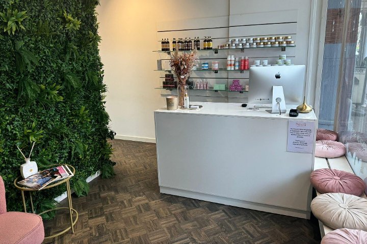 Waxing Novia Amsterdam | Ontharingssalon in Amsterdam-Centrum ...