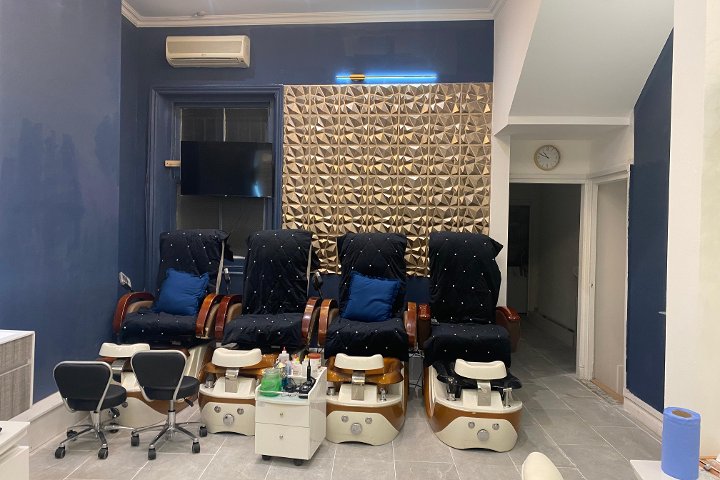 Dazzling Nails & Eyelashes | Beauty Salon in Brixton, London - Treatwell