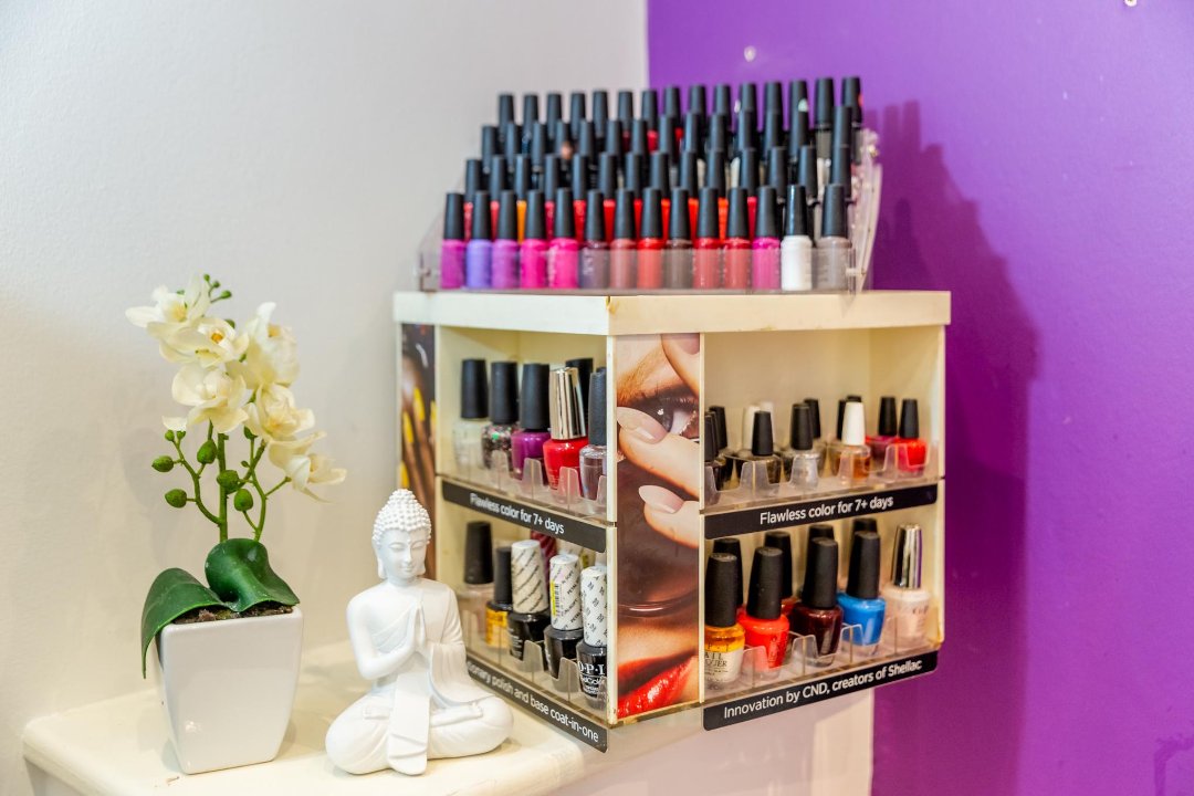 Festi Beauty - St Pauls | Treatment Room - Beauty in St Pauls, London ...