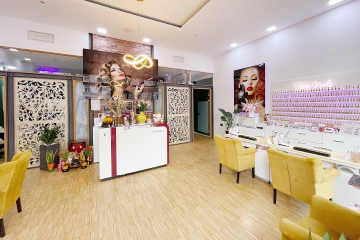 RUBY Beauty | Nagelstudio in Wilmersdorf, Berlin - Treatwell